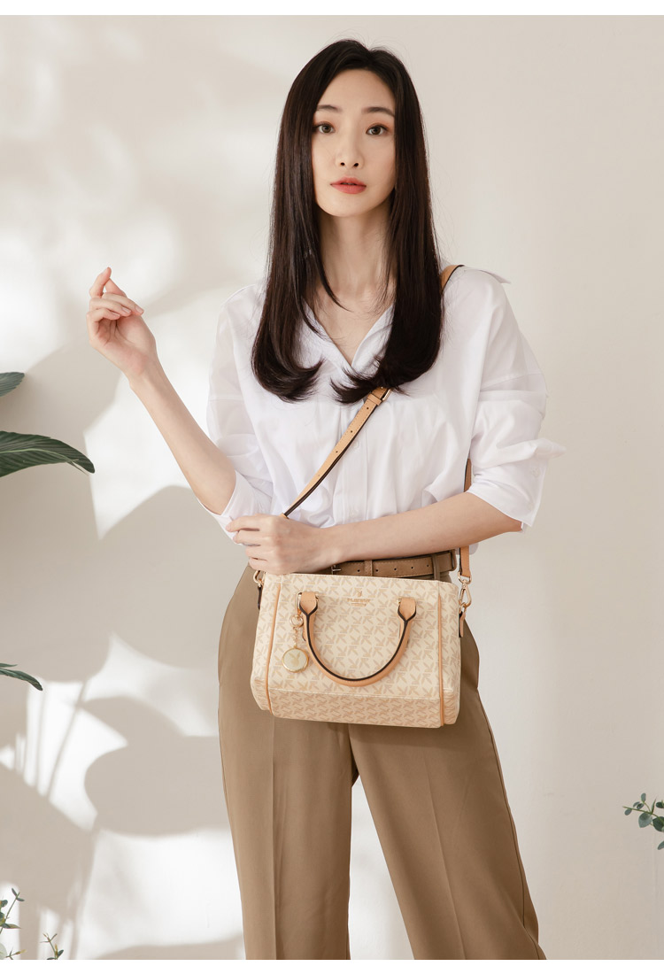 Jual (playboy)PLAYBOY - ?????????A??Shaan????Poly?Hedgehog dumpling?? di Seller PChomeSEA ...