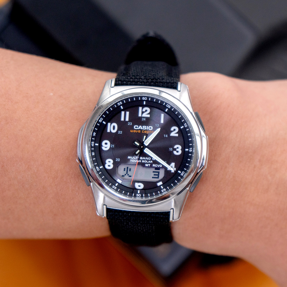 CASIO 卡西歐 日本直送 世界六局電波太陽能腕錶-銀x黑(WVA-M630B-1AJF) - PChome 24h購物