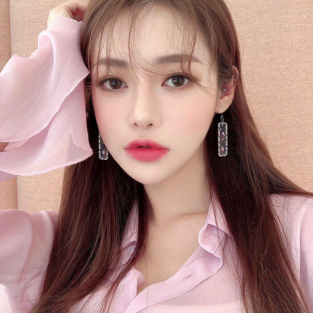 Quenby 925純銀 網美最愛獨特簡約設計感耳環/耳針 - PChome 24h購物