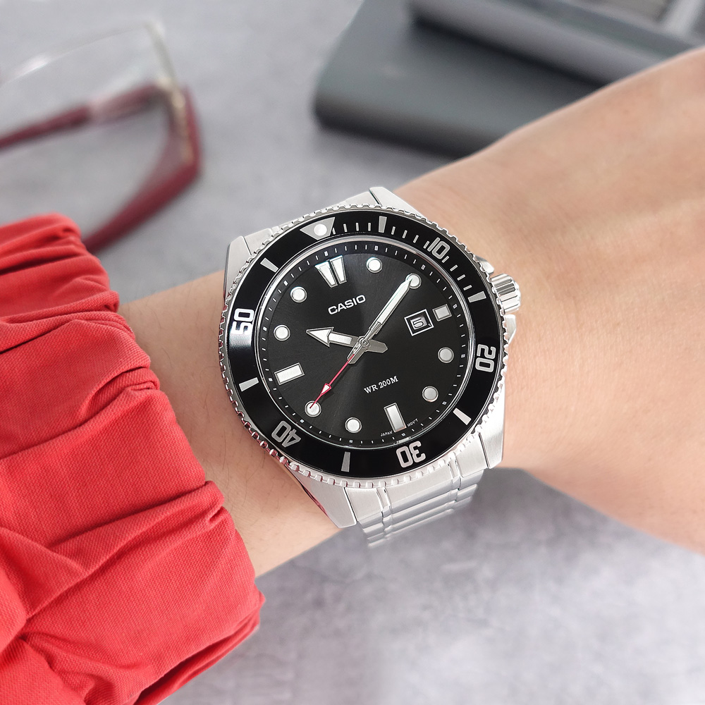 CASIO / MDV-107D-1A1V / 卡西歐潛水錶槍魚系列水鬼防水200米日期 不鏽鋼手錶 黑色 44mm - PChome 24h購物