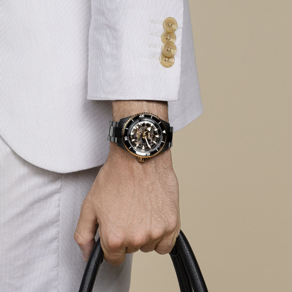 Rado 雷達表 Captain Cook 庫克船長 高科技陶瓷 全鏤空機械錶 43mm 黑金 R05 R32127162 - PChome ...