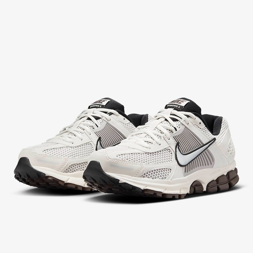【NIKE】W ZOOM VOMERO 5 女 運動鞋-FJ2028001 - PChome 24h購物