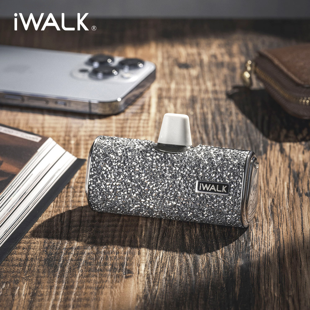 【iWALK】Type-C 星鑽特仕版 直插式口袋電源 行動電源 4500mAh-銀鑽 - PChome 24h購物